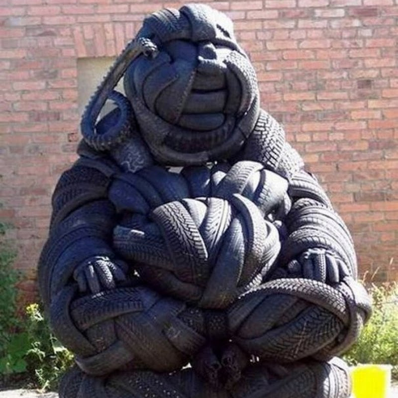 Beautiful Tire Sculptures | Amusing Planet